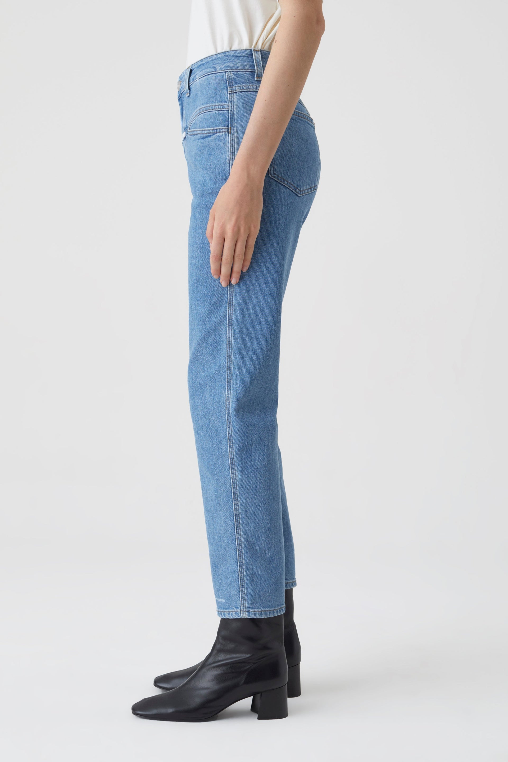 Closed OUTLET | Sale bis -70% | by ARCHIVIST