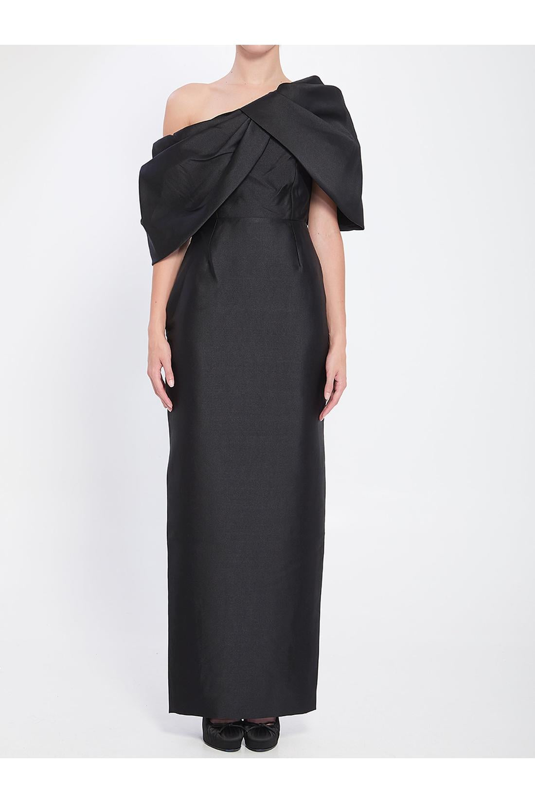 Solace London OUTLET | Davina Maxi Dress in Black im SALE | ARCHIVIST